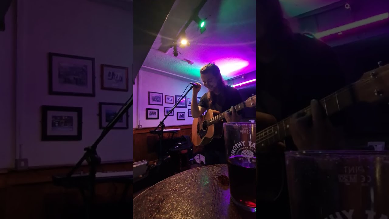 The Most Satisfying Meal in the Universe (the Lasagne song) - The Golden Lion