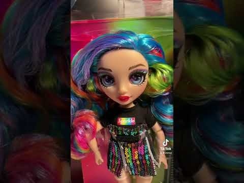 Rainbow high series 2 Amaya Raine doll unboxing