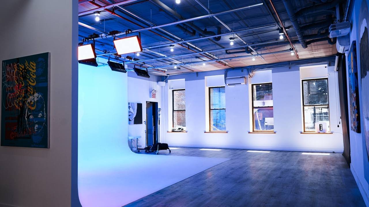 G-Gallery Tour