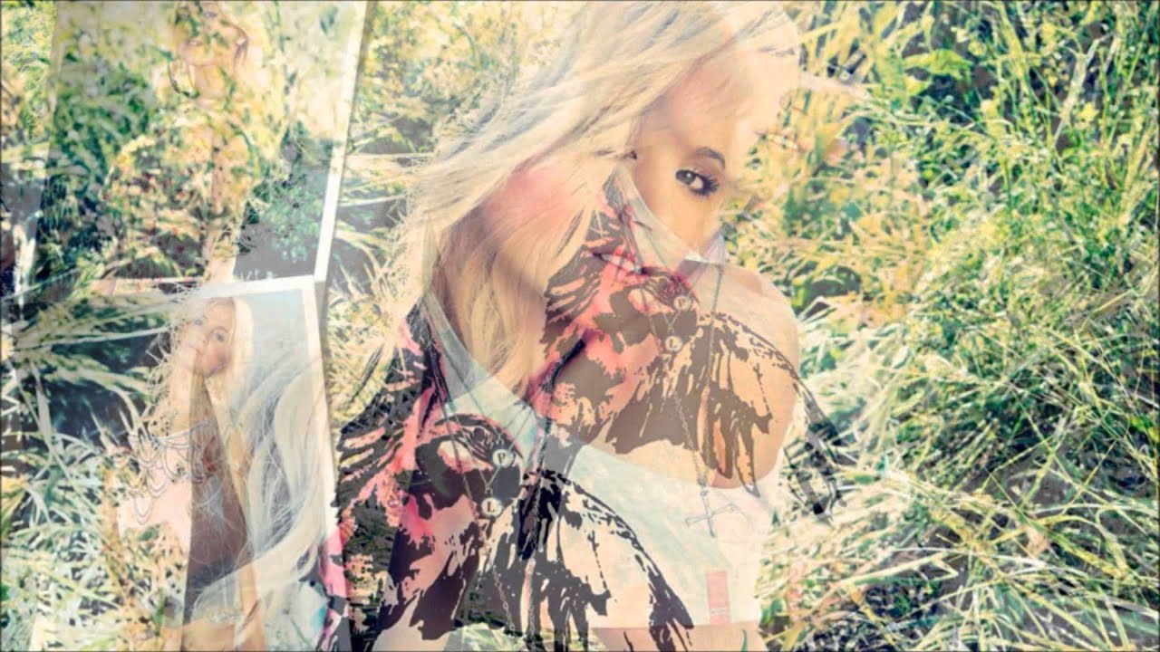 Pixie Lott, 2  video slide show.                    Patsy