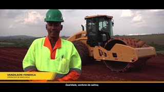 Compactador de Solo Vibratório CS11 GC | Cat | Caterpillar