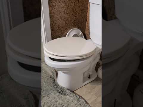 Kohler soft close toilet cover, look like this
