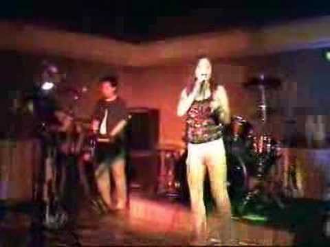 CRISTY D' SIDETRACK