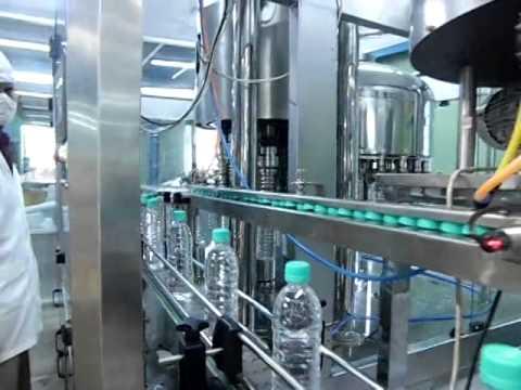 Water Bottle Making Machine - Plastic Water Bottle Making Machine ...