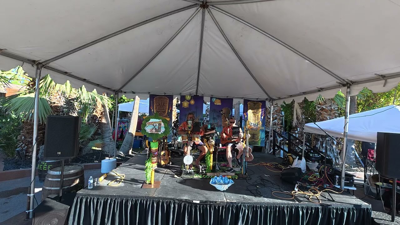 Tiki Caliente  - Beyond the Reef