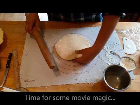How to Roll out a Perfect Pie Crust