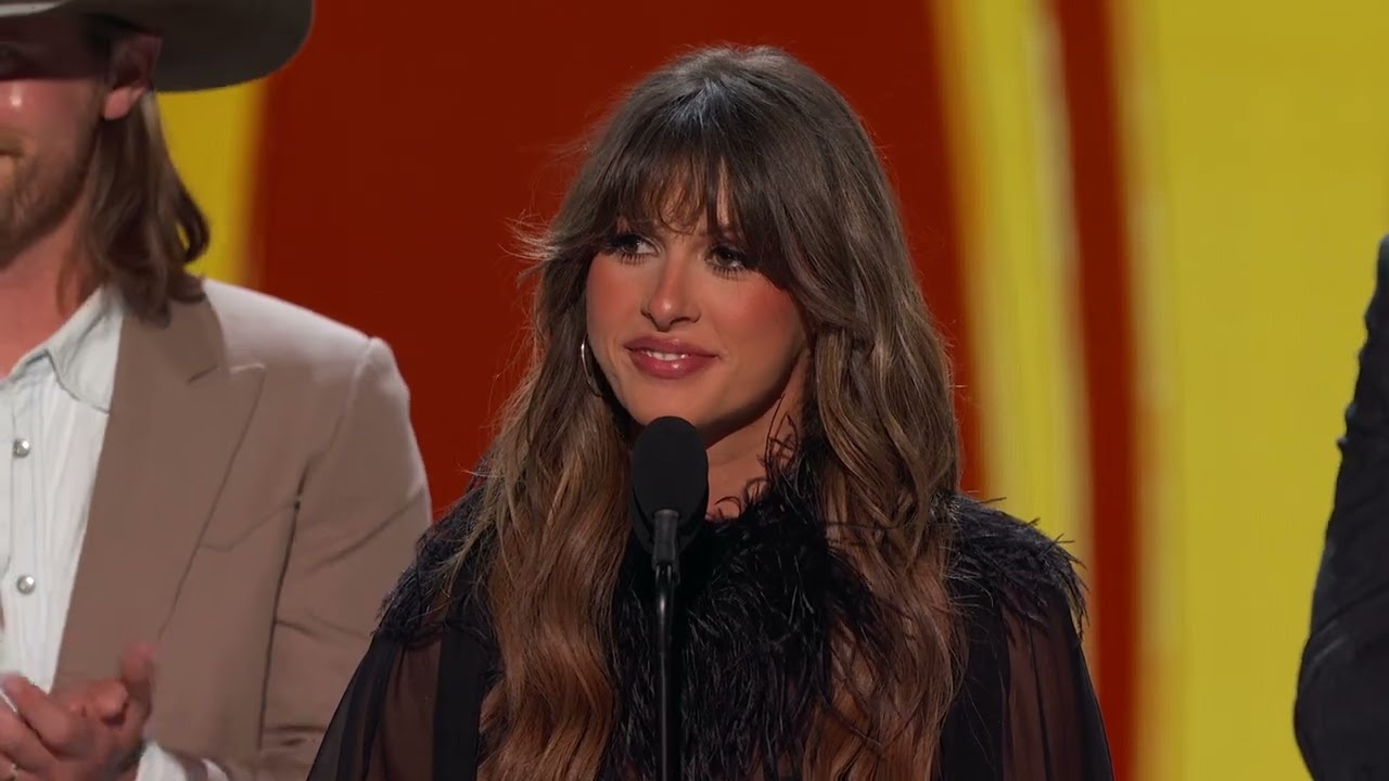 Ella Langley & Riley Green accept the ACM Music Event of the Year Award (From the 60th ACM Awards)