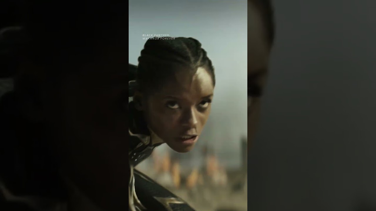 Strike a (power) pose. 💥