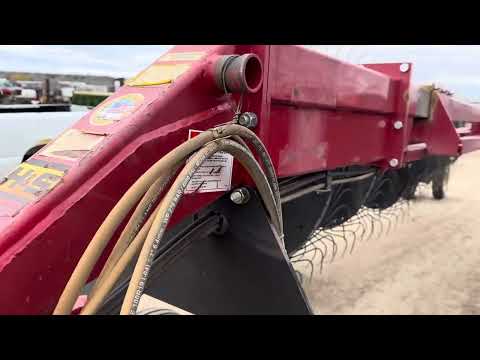 H&S 5114 Rake - Smith Sales Co. Auctioneers
