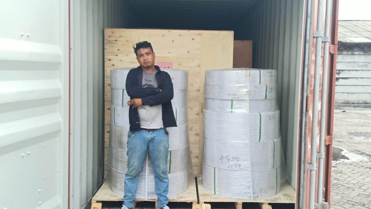 Container Stuffing with Forklifts Meratus #shorts