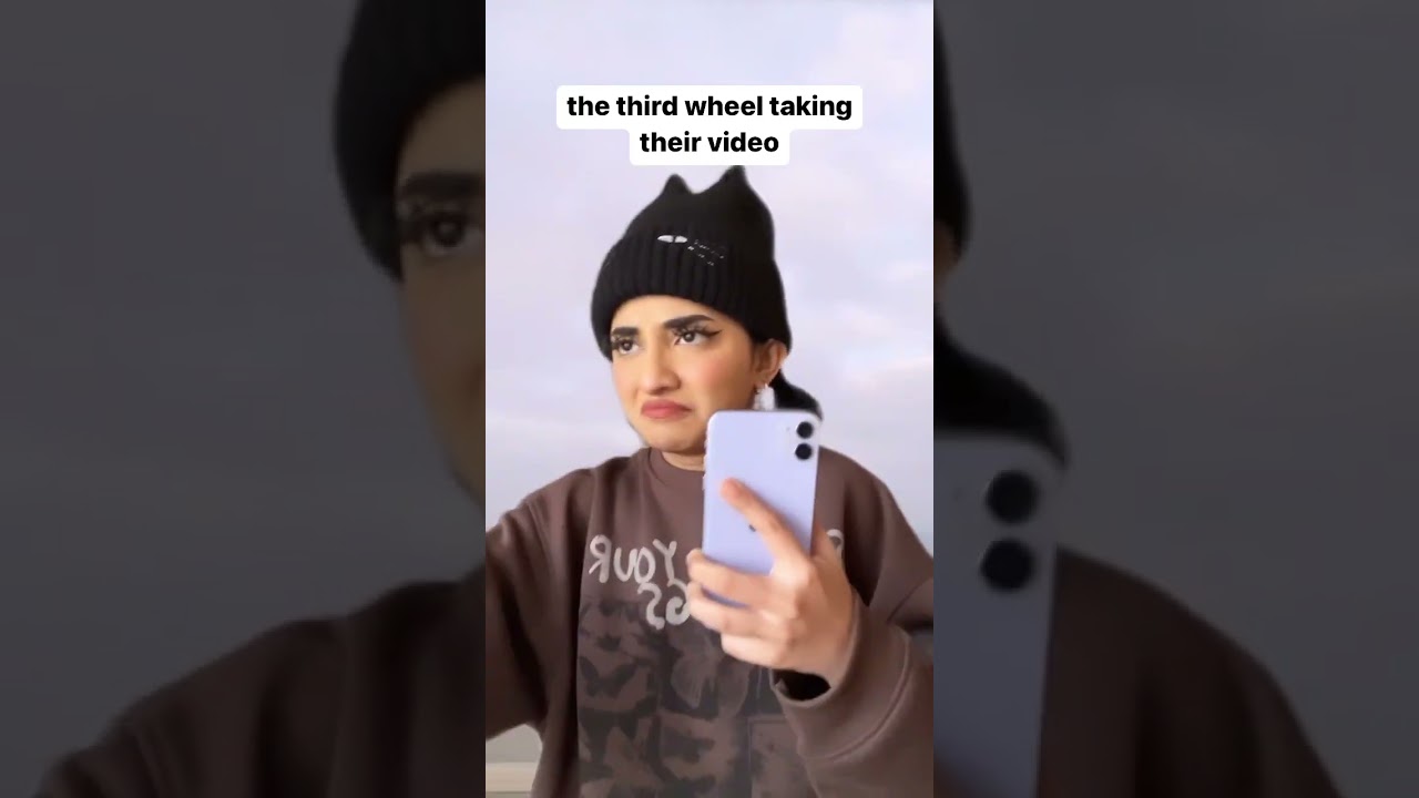 Third wheel’s be like