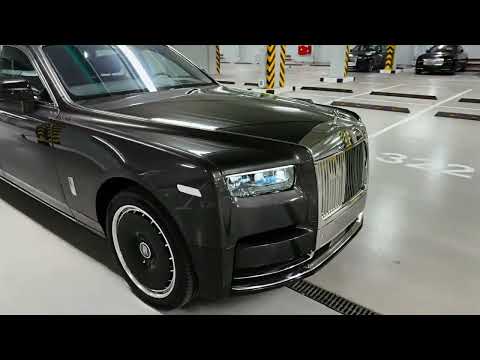 Rolls-Royce Phantom (2024) interior and exterior