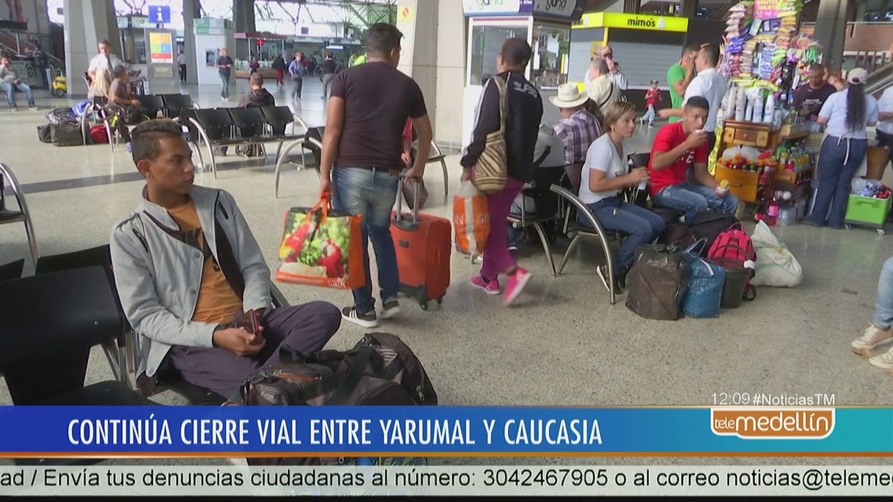 Cerrada la vía a la Costa Atlántica en el tramo Yarumal - Caucasia  [Noticia] - Telemedellín