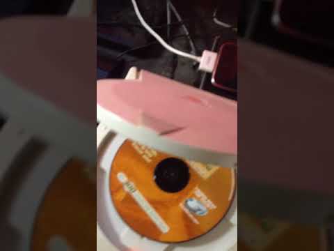 HOW TO PLAY JAPANESE SEGA DREAMCAST GAMES ON A NORTH AMERICAN  DREAMCAST SYSTEM!!