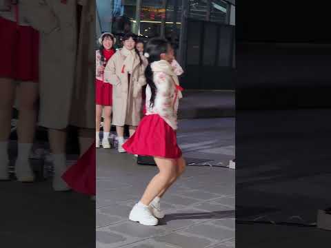 Kpop&JHKTV]LadyB in Shinchon MANIAC VIVIZ레이디비 신촌케이팝댄스메니악 비비즈#쇼츠#shorts