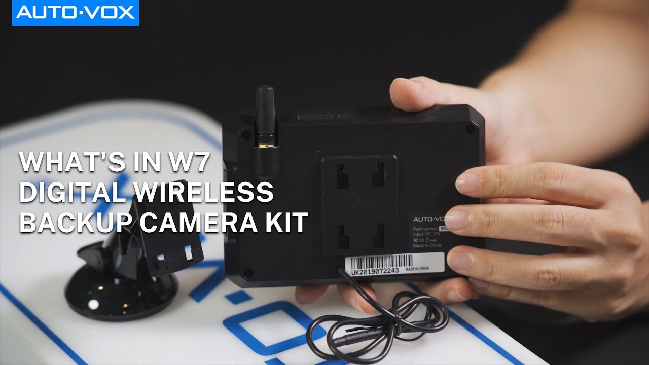What's in W7 Digital Wireless Backup Camera Kit