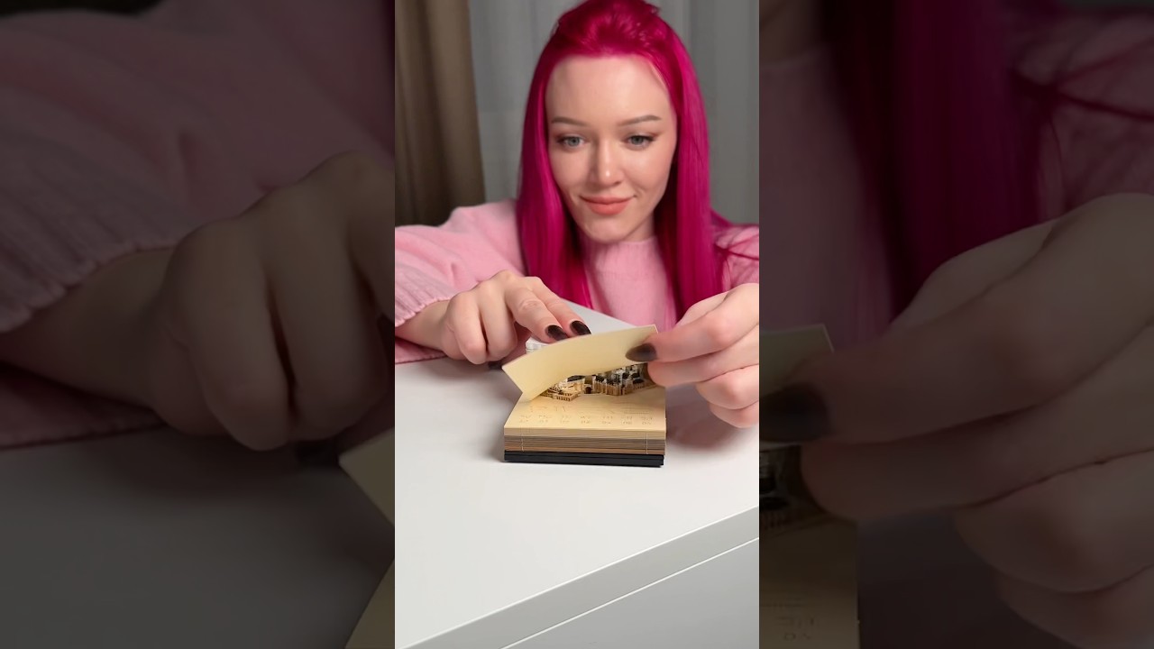 It’s really MAGIC 3D CALENDAR😳