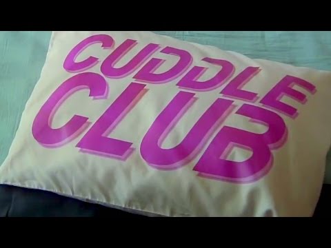 Cuddle Club | insane ramblings of one delirious little becca