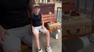 Forrest Gump Bench / Bubba Gump Shrimp  /Gatlinburg, TN #forrestgump #gatlinburg #bubbagump