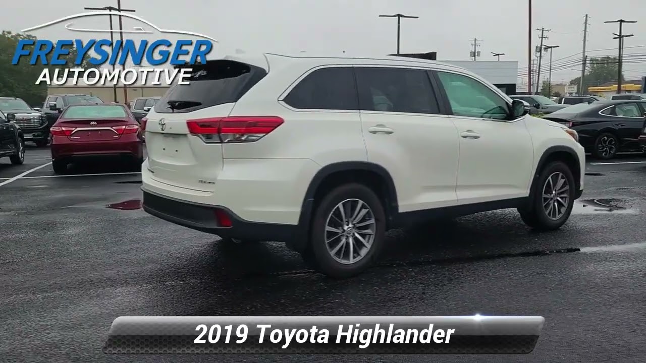 Used 2019 Toyota Highlander XLE, Mechanicsburg, PA H943