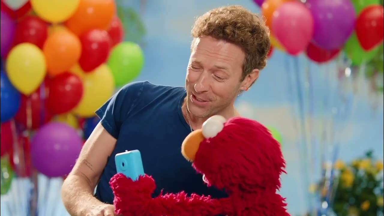 Muppets and Sesame Join World Cup Half Time Show!