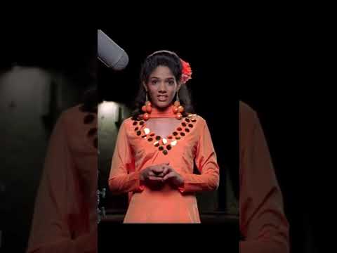Did you notice ki OM SHANTI OM MEI....