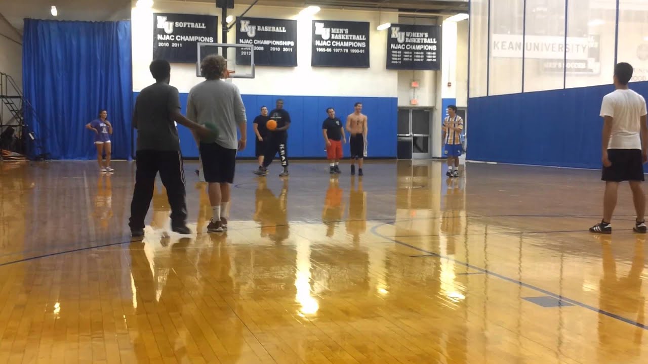 Insane Dodge Ball Kill! [Original]