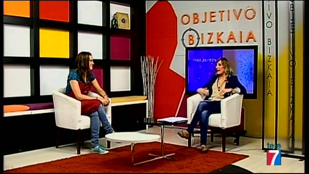 Nuestra presentadora Esther Fernández presenta el nuevo programa de Tele7 ENTRE FOGONES