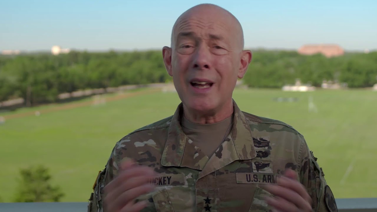 Army Reserve commanding general farewell troops