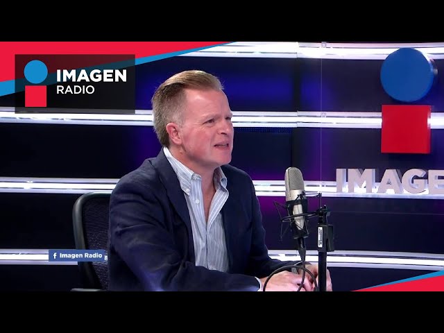 Arturo López Gavito comparte sus aprendizajes; debuta como escritor