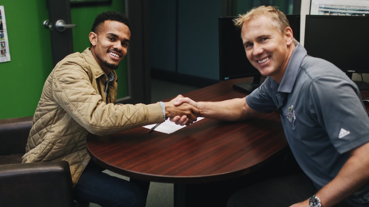 Handwalla Bwana signs as a Homegrown Player for Sounders FC