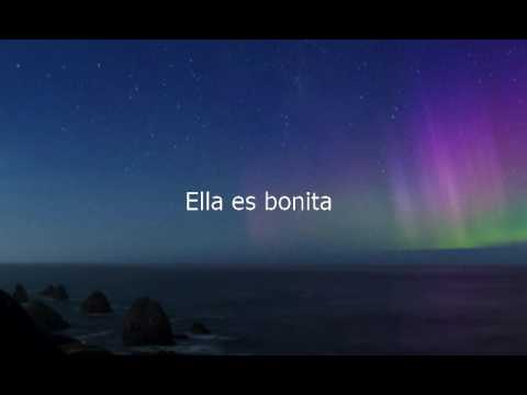 How to say She's Beautiful in Spanish