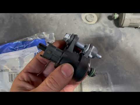 GMC Acadia How to Diagnose P0496 and Replace Purge Valve Solenoid