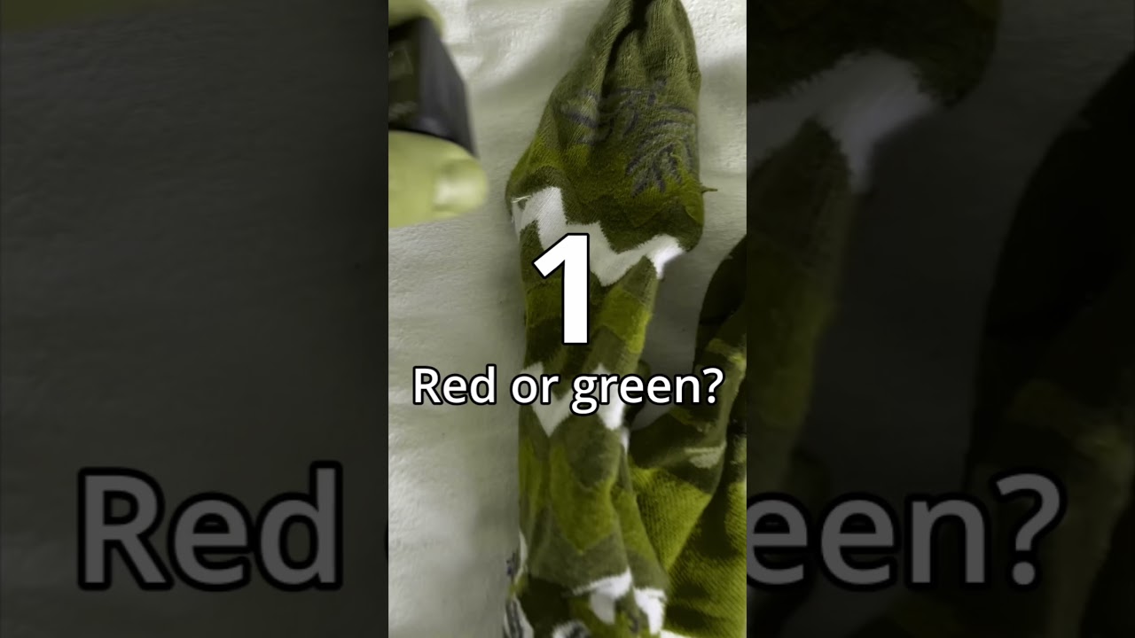 Was it red or green? #colorblind #colorblindness #colorblindscanner #innovation #BiColoRo
