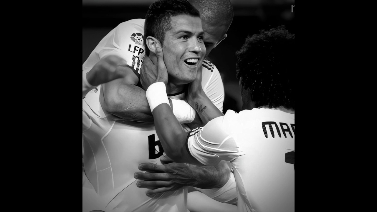 How Your Reaction Will Be?😂❤️‍🩹 #ronaldo #cristiano #old #photo #footballshorts