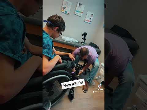 He got new carbon fiber AFO’s… never tried this kind before so we are excited!! #cerebralpalsy