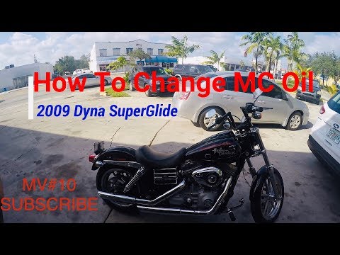 Oil Change on Harley Davidson Dyna Superglide