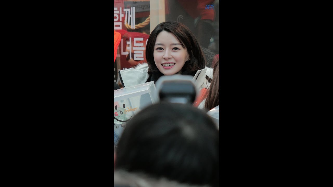 NARA 나라 of HELLOVENUS 헬로비너스 [HV] [ETC] (Myeongdong151219) -Vertical View-