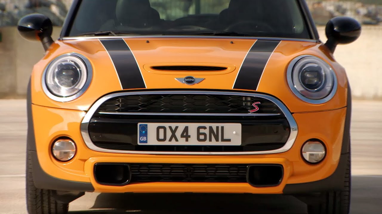 2014 MINI Cooper Looks Alive in Its First Online Clip - autoevolution