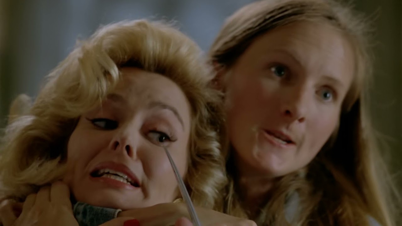 NYPD Blue - Medavoy Saves Donna