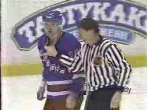 Lindy Ruff vs. Craig Berube, February 21, 1991 - New York Rangers vs ...
