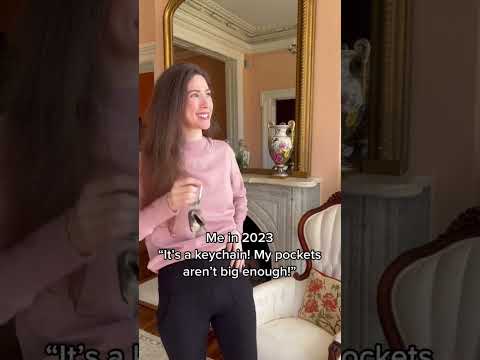 I JUST WANT POCKETS (this is satire 😭) #historyrepeats #chatelaine #shorts #astadarling