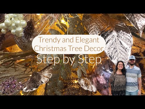 Christmas Tree Store Display: Trendy Elegant Merchandising (2020)