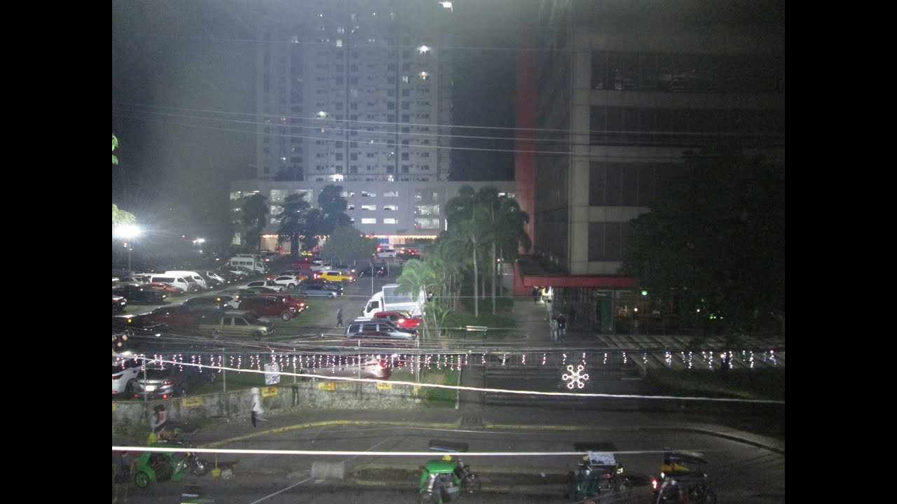 Astrolux EC06 - some pics & a beamshot - 21700 Flashlights ...