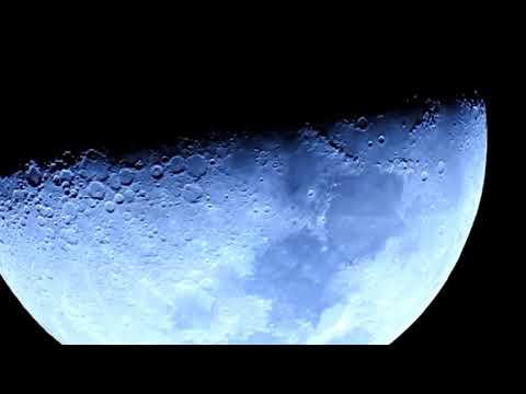 crescent moon
