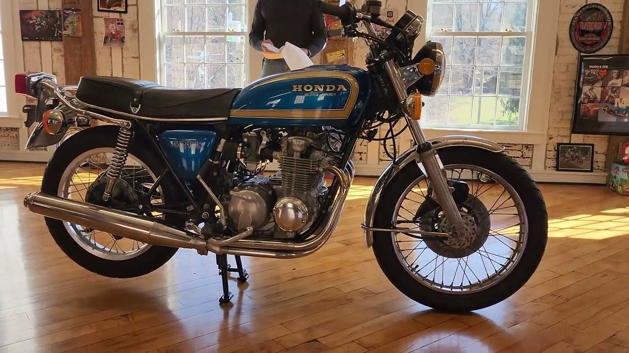 STUNNING 1977 HONDA CB550 FOUR SUPER-SPORT