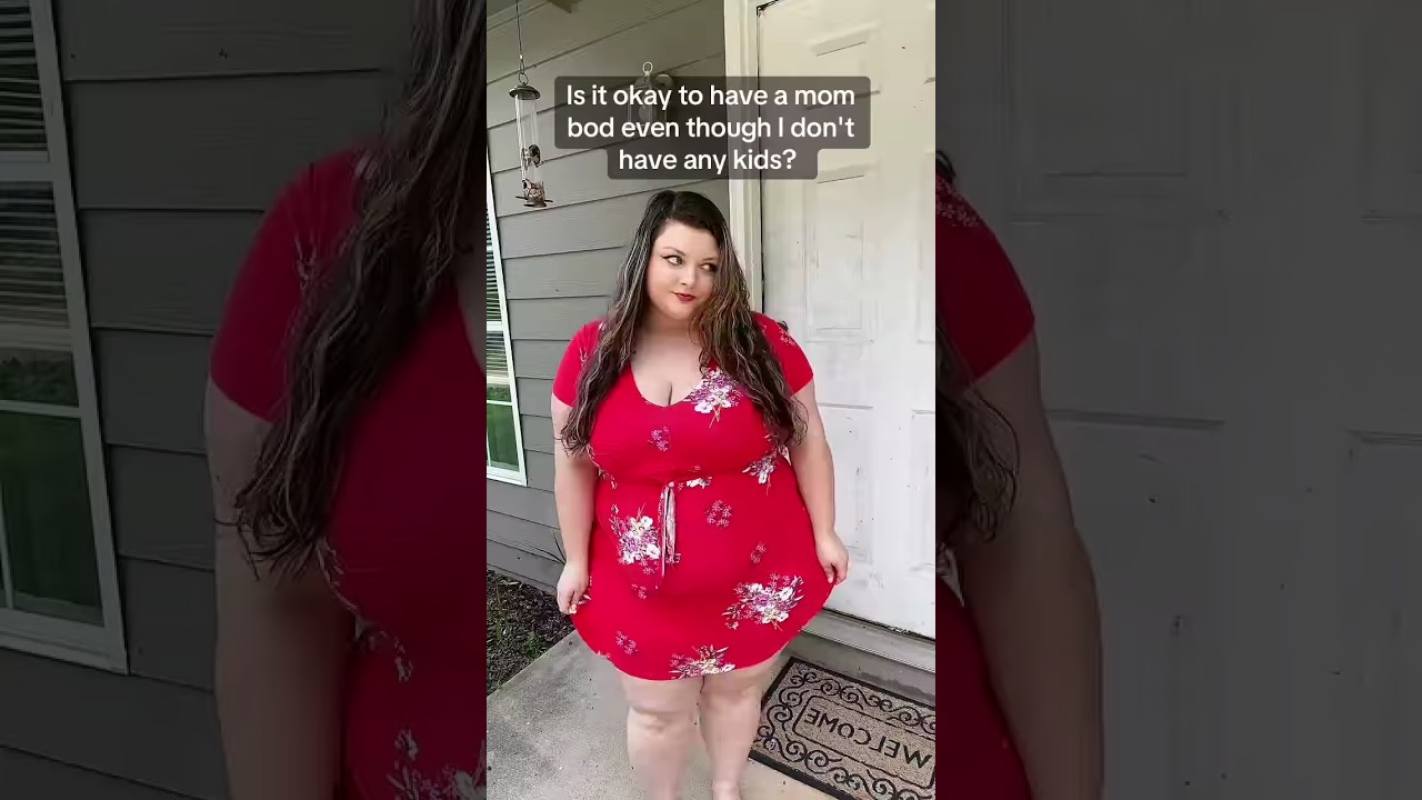 My red dress #bbw #Ssbbw