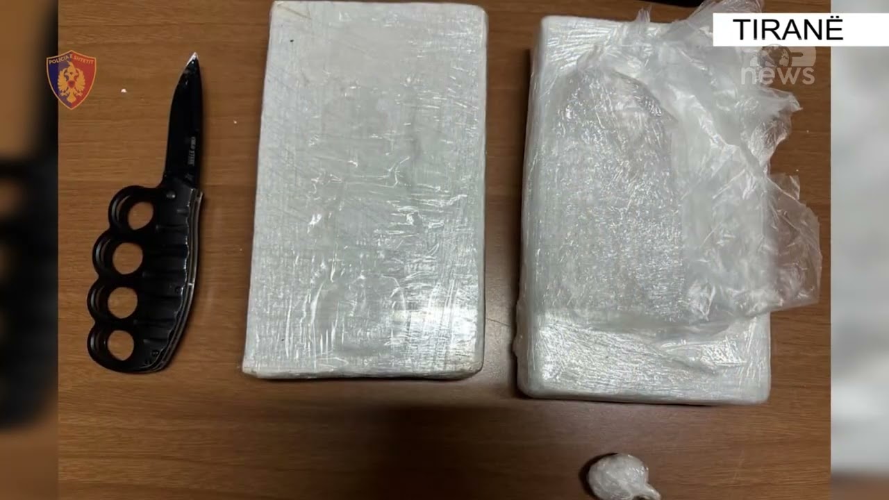 Top News – Sekuestrohen 2 kg kokainë/ Kapen 2 korrierët, droga i përket ... Top News – Sekuestrohen 2 kg kokainë/ Kapen 2 korrierët, droga i përket ...