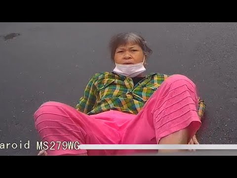 我相信阿嬤下次不敢在路中迴轉了 | WoWtchout - 地圖型行車影像分享平台