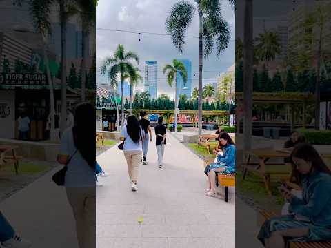 BGC-Bonifacio Global City | Taguig City, Metro Manila | Streets Walking Tour